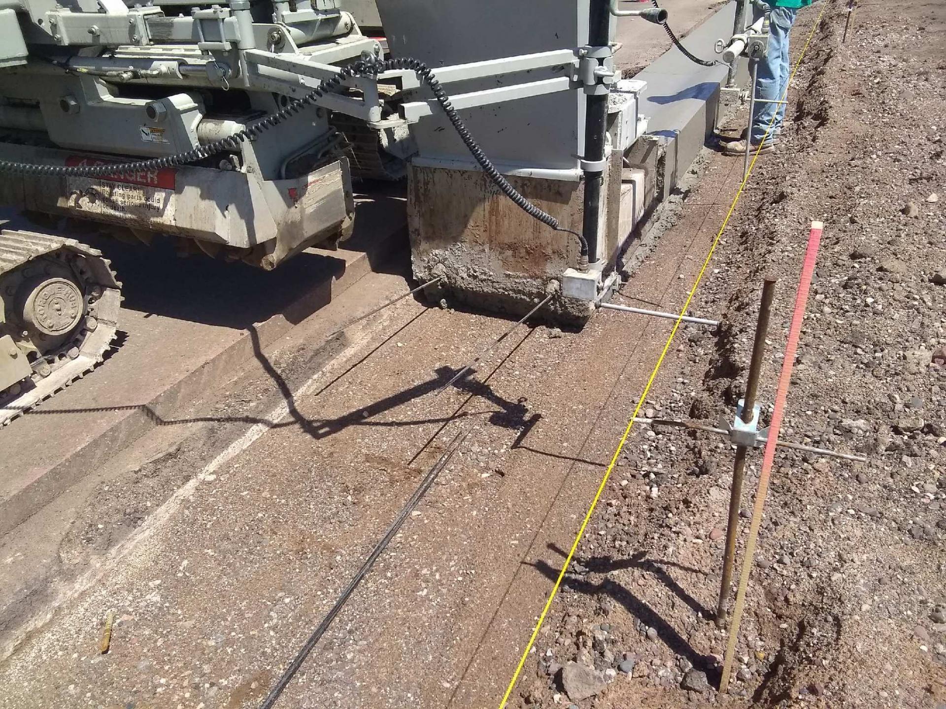 Slip Formed Curb | GatorBar